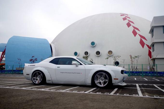 Transparent Red 18 Inch Chrome Deep Dish Rims 2PC 3PC Options